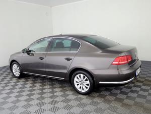 Brūns Volkswagen Passat 2014 Tallina, ar dzinēja tilpumu 1.40 L un nobraukumu 187 tūkst. km par 4499 €, foto 5 vietnē AUTOMOTO.COM.LV