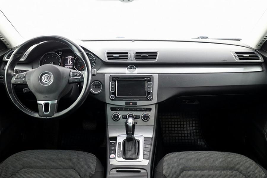 Brūns Volkswagen Passat 2014 Tallina, ar dzinēja tilpumu 1.40 L un nobraukumu 187 tūkst. km par 4499 €, foto 6 vietnē AUTOMOTO.COM.LV
