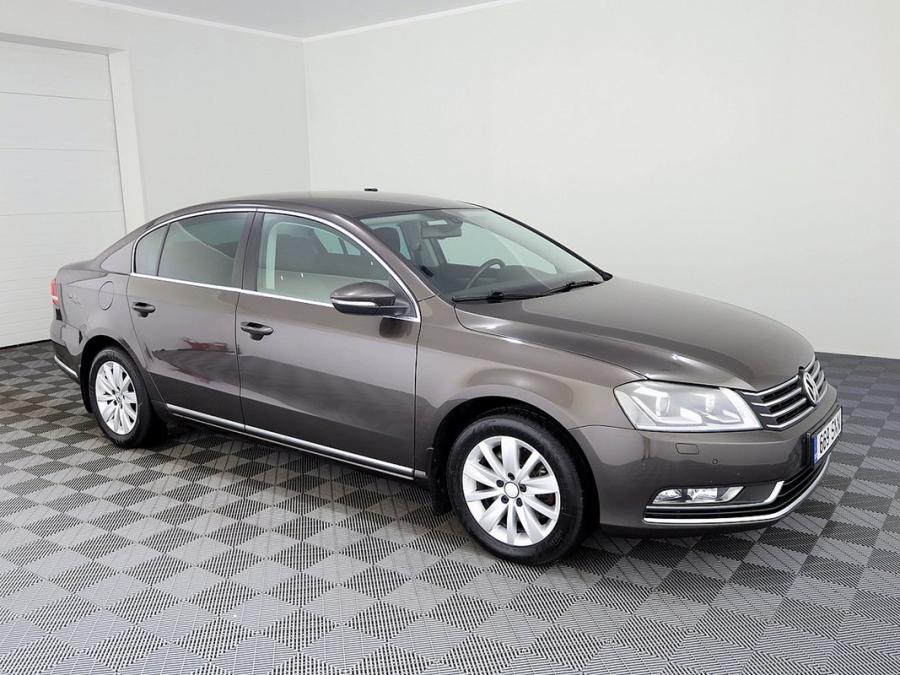 Brūns Volkswagen Passat 2014 Tallina, ar dzinēja tilpumu 1.40 L un nobraukumu 187 tūkst. km par 4499 €, foto 11 vietnē AUTOMOTO.COM.LV