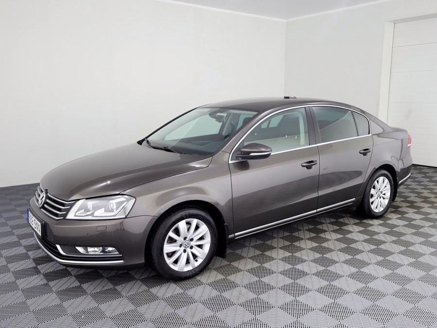 Brūns Volkswagen Passat 2014 Tallina, ar dzinēja tilpumu 1.40 L un nobraukumu 187 tūkst. km par 4499 €, foto 12 vietnē AUTOMOTO.COM.LV