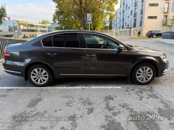 Volkswagen Passat 2014 in Voru on AUTOMOTO.COM.LV Brown Volkswagen Passat 2014 in Voru, with an engine capacity of 1.80 L and mileage of 244 thousand km for 6600 €, photo 4 on AUTOMOTO.COM.LV