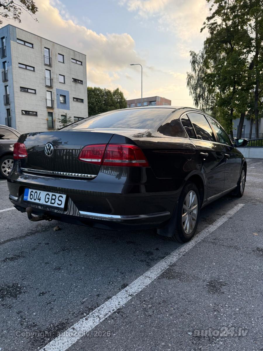 Brown Volkswagen Passat 2014 in Voru, with an engine capacity of 1.80 L and mileage of 244 thousand km for 6600 €, photo 8 on AUTOMOTO.COM.LV