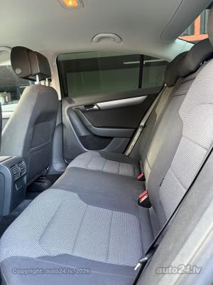 Brown Volkswagen Passat 2014 in Voru, with an engine capacity of 1.80 L and mileage of 244 thousand km for 6600 €, photo 10 on AUTOMOTO.COM.LV