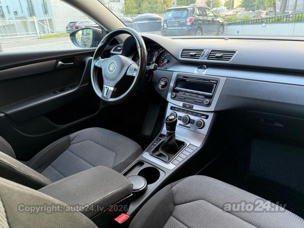 Volkswagen Passat 2014 in Voru on AUTOMOTO.COM.LV Brown Volkswagen Passat 2014 in Voru, with an engine capacity of 1.80 L and mileage of 244 thousand km for 6600 €, photo 11 on AUTOMOTO.COM.LV