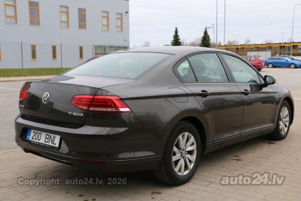 Brūns Volkswagen Passat 2015 Tartu, ar dzinēja tilpumu 1.40 L un nobraukumu 233 tūkst. km par 8500 €, foto 4 vietnē AUTOMOTO.COM.LV