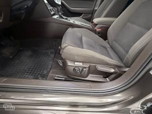 Коричневый Фольксваген Пассат 2015 в Авиженяй, объемом двигателя 1.40 л и пробегом 98 тыс. км за 12500 €, фото 24 на AUTOMOTO.COM.LV