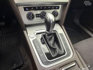 Коричневый Фольксваген Пассат 2015 в Авиженяй, объемом двигателя 1.40 л и пробегом 98 тыс. км за 12500 €, фото 28 на AUTOMOTO.COM.LV