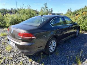 Brūns Volkswagen Passat 2015 Kelmė, ar dzinēja tilpumu 1.60 L un nobraukumu 340 tūkst. km par 5900 €, foto 5 vietnē AUTOMOTO.COM.LV