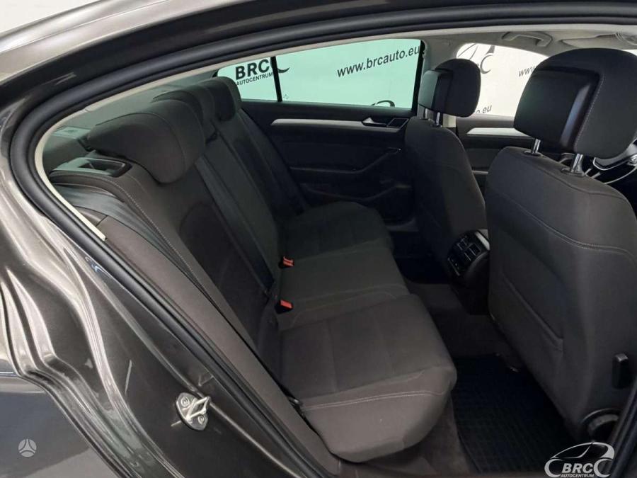 Brūns Volkswagen Passat 2015 Viļņa, ar dzinēja tilpumu 1.40 L un nobraukumu 98 tūkst. km par 11500 €, foto 12 vietnē AUTOMOTO.COM.LV