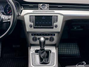 Brūns Volkswagen Passat 2015 Viļņa, ar dzinēja tilpumu 1.40 L un nobraukumu 98 tūkst. km par 11500 €, foto 18 vietnē AUTOMOTO.COM.LV