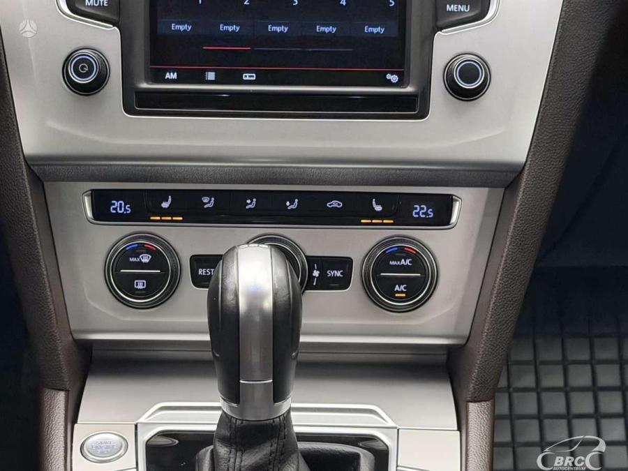 Brūns Volkswagen Passat 2015 Viļņa, ar dzinēja tilpumu 1.40 L un nobraukumu 98 tūkst. km par 11500 €, foto 20 vietnē AUTOMOTO.COM.LV