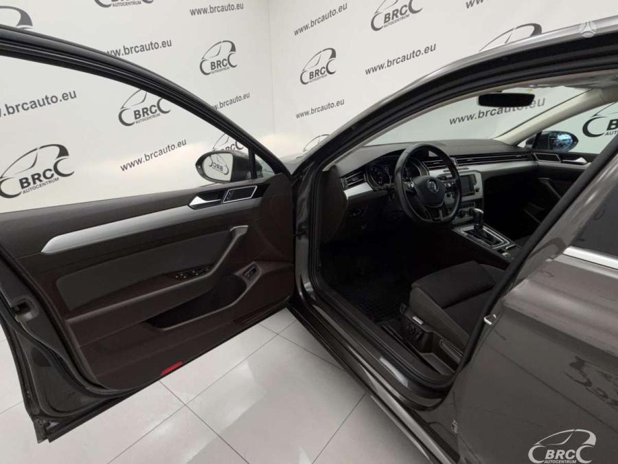 Brūns Volkswagen Passat 2015 Viļņa, ar dzinēja tilpumu 1.40 L un nobraukumu 98 tūkst. km par 11500 €, foto 22 vietnē AUTOMOTO.COM.LV