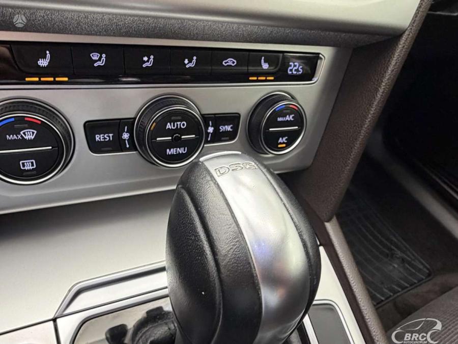 Brūns Volkswagen Passat 2015 Viļņa, ar dzinēja tilpumu 1.40 L un nobraukumu 98 tūkst. km par 11500 €, foto 30 vietnē AUTOMOTO.COM.LV