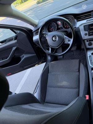 Brūns Volkswagen Passat 2016 Viļņa, ar dzinēja tilpumu 1.40 L un nobraukumu 190 tūkst. km par 9000 €, foto 15 vietnē AUTOMOTO.COM.LV