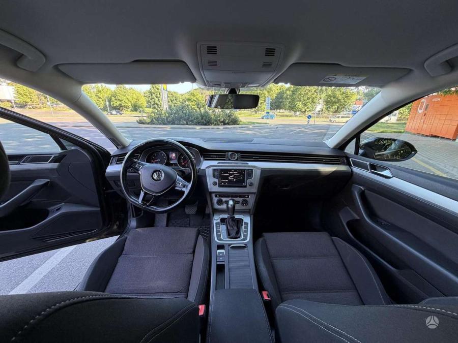 Brūns Volkswagen Passat 2016 Viļņa, ar dzinēja tilpumu 1.40 L un nobraukumu 190 tūkst. km par 9000 €, foto 16 vietnē AUTOMOTO.COM.LV