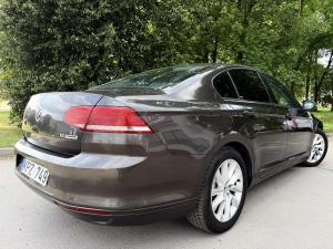 Brown Volkswagen Passat 2016 in Kaunas, with an engine capacity of 1.50 L and mileage of 312 thousand km for 6950 €, photo 4 on AUTOMOTO.COM.LV