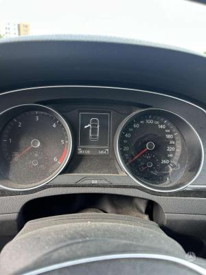Brown Volkswagen Passat 2016 in Gargzdai, with an engine capacity of 1.60 L and mileage of 282 thousand km for 6300 €, photo 10 on AUTOMOTO.COM.LV