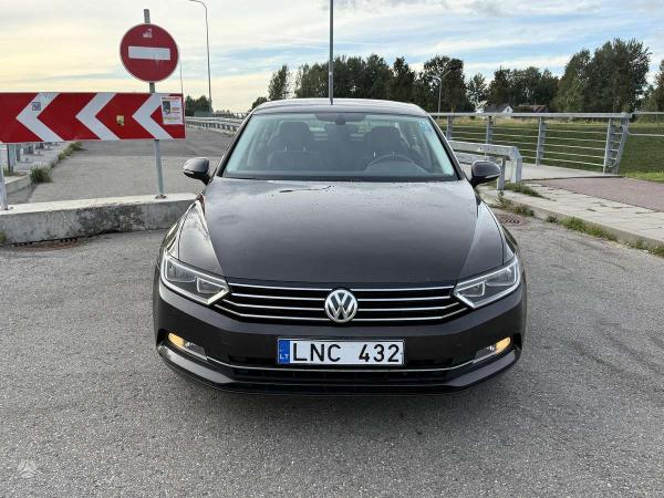 Brūns Volkswagen Passat 2016 Viļņa, ar dzinēja tilpumu 1.60 L un nobraukumu 284 tūkst. km par 7200 €, foto 4 vietnē AUTOMOTO.COM.LV