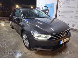Brown Volkswagen Passat 2017 in Tallinn, with an engine capacity of 1.40 L and mileage of 182 thousand km for 9300 €, photo  on AUTOMOTO.COM.LV