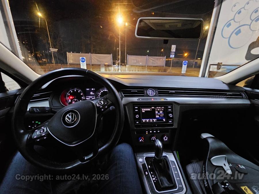 Brūns Volkswagen Passat 2017 Tallina, ar dzinēja tilpumu 1.40 L un nobraukumu 182 tūkst. km par 9300 €, foto 6 vietnē AUTOMOTO.COM.LV