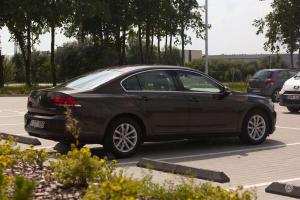Brūns Volkswagen Passat 2017 Viļņa, ar dzinēja tilpumu 2.00 L un nobraukumu 161 tūkst. km par 12500 €, foto 6 vietnē AUTOMOTO.COM.LV