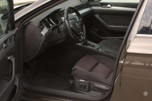 Brūns Volkswagen Passat 2017 Viļņa, ar dzinēja tilpumu 2.00 L un nobraukumu 161 tūkst. km par 12500 €, foto 13 vietnē AUTOMOTO.COM.LV