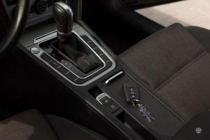 Brūns Volkswagen Passat 2017 Viļņa, ar dzinēja tilpumu 2.00 L un nobraukumu 161 tūkst. km par 12500 €, foto 17 vietnē AUTOMOTO.COM.LV