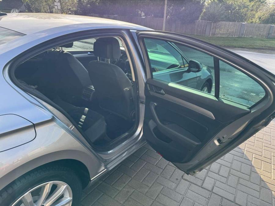 Brūns Volkswagen Passat 2017 Kauņa, ar dzinēja tilpumu 1.40 L un nobraukumu 168 tūkst. km par 6900 €, foto 34 vietnē AUTOMOTO.COM.LV