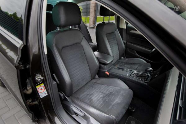 Brūns Volkswagen Passat 2018 Viļņa, ar dzinēja tilpumu 1.97 L un nobraukumu 173 tūkst. km par 15500 €, foto 10 vietnē AUTOMOTO.COM.LV