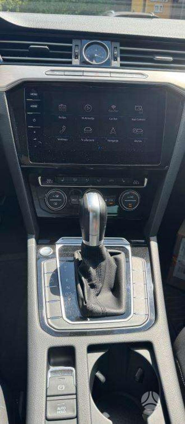 Brūns Volkswagen Passat 2018 Viļņa, ar dzinēja tilpumu 1.97 L un nobraukumu 117 tūkst. km par 18900 €, foto 10 vietnē AUTOMOTO.COM.LV