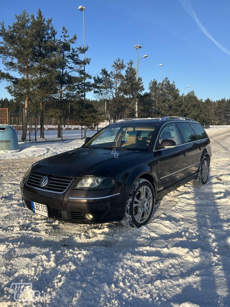 Brown Volkswagen Passat 2005 in Utena, with an engine capacity of 1.90 L and mileage of 400 thousand km for 1500 €, photo 1 on AUTOMOTO.COM.LV