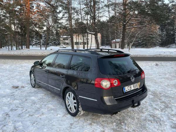 Brown Volkswagen Passat 2006 in Alytus, with an engine capacity of 1.97 L and mileage of 237 thousand km for 3300 €, photo 8 on AUTOMOTO.COM.LV