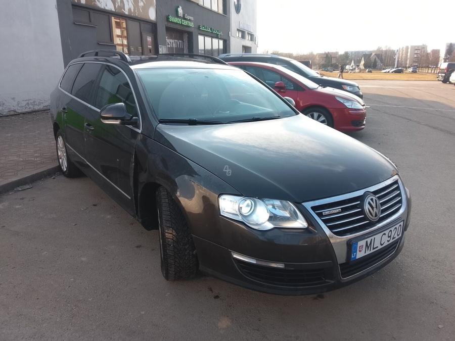 Brūns Volkswagen Passat 2006 Panevēža, ar dzinēja tilpumu 2.00 L un nobraukumu 3 tūkst. km par 900 €, foto 2 vietnē AUTOMOTO.COM.LV