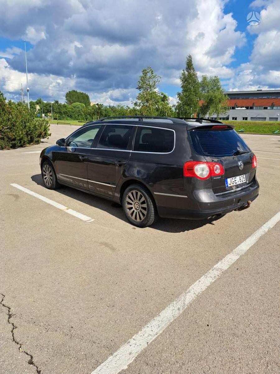 Brūns Volkswagen Passat 2006 Šauļi, ar dzinēja tilpumu 1.90 L un nobraukumu 402 tūkst. km par 1050 €, foto 6 vietnē AUTOMOTO.COM.LV