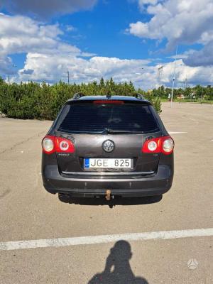 Brūns Volkswagen Passat 2006 Šauļi, ar dzinēja tilpumu 1.90 L un nobraukumu 402 tūkst. km par 1050 €, foto 7 vietnē AUTOMOTO.COM.LV
