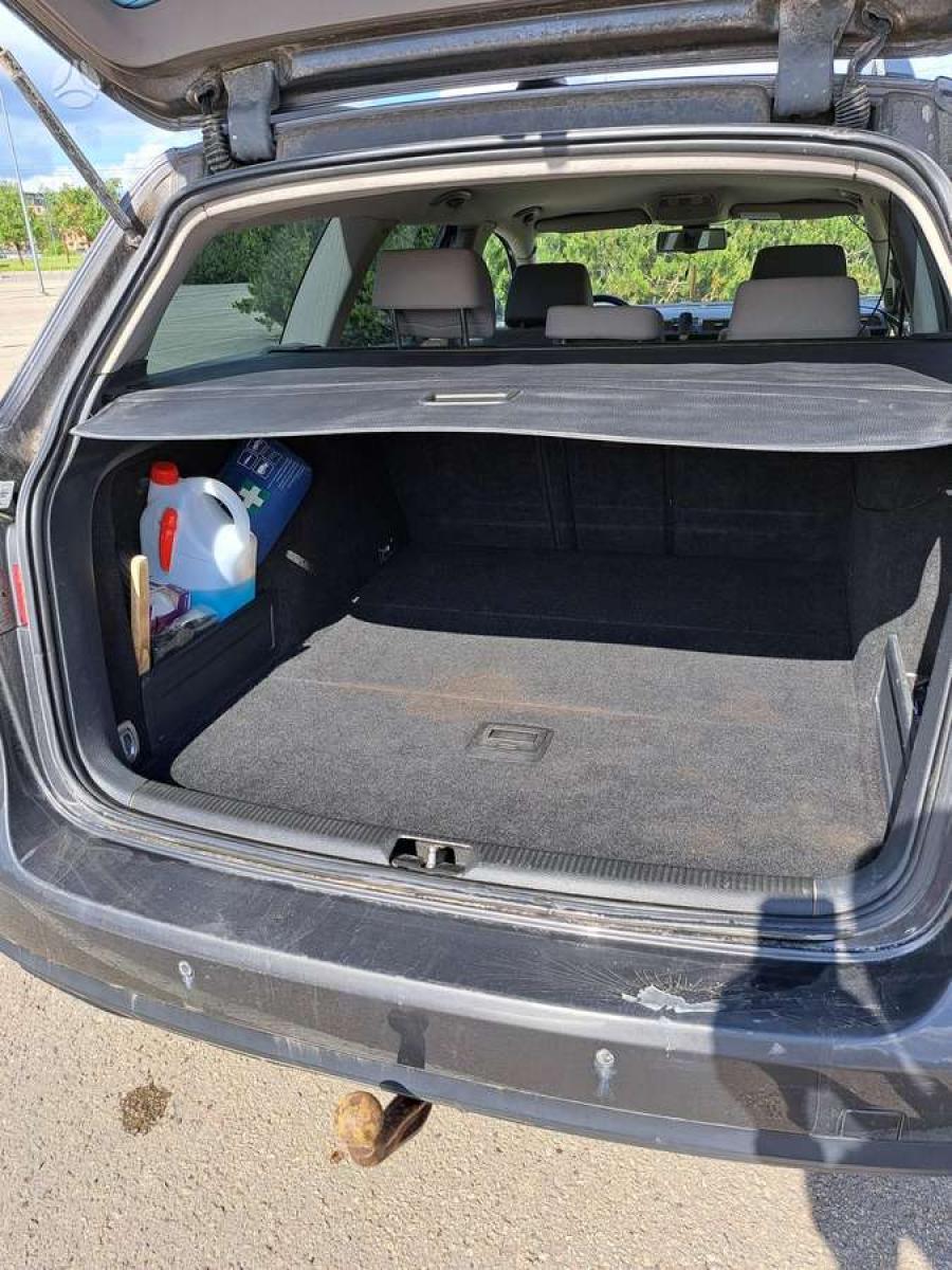 Brūns Volkswagen Passat 2006 Šauļi, ar dzinēja tilpumu 1.90 L un nobraukumu 402 tūkst. km par 1050 €, foto 9 vietnē AUTOMOTO.COM.LV