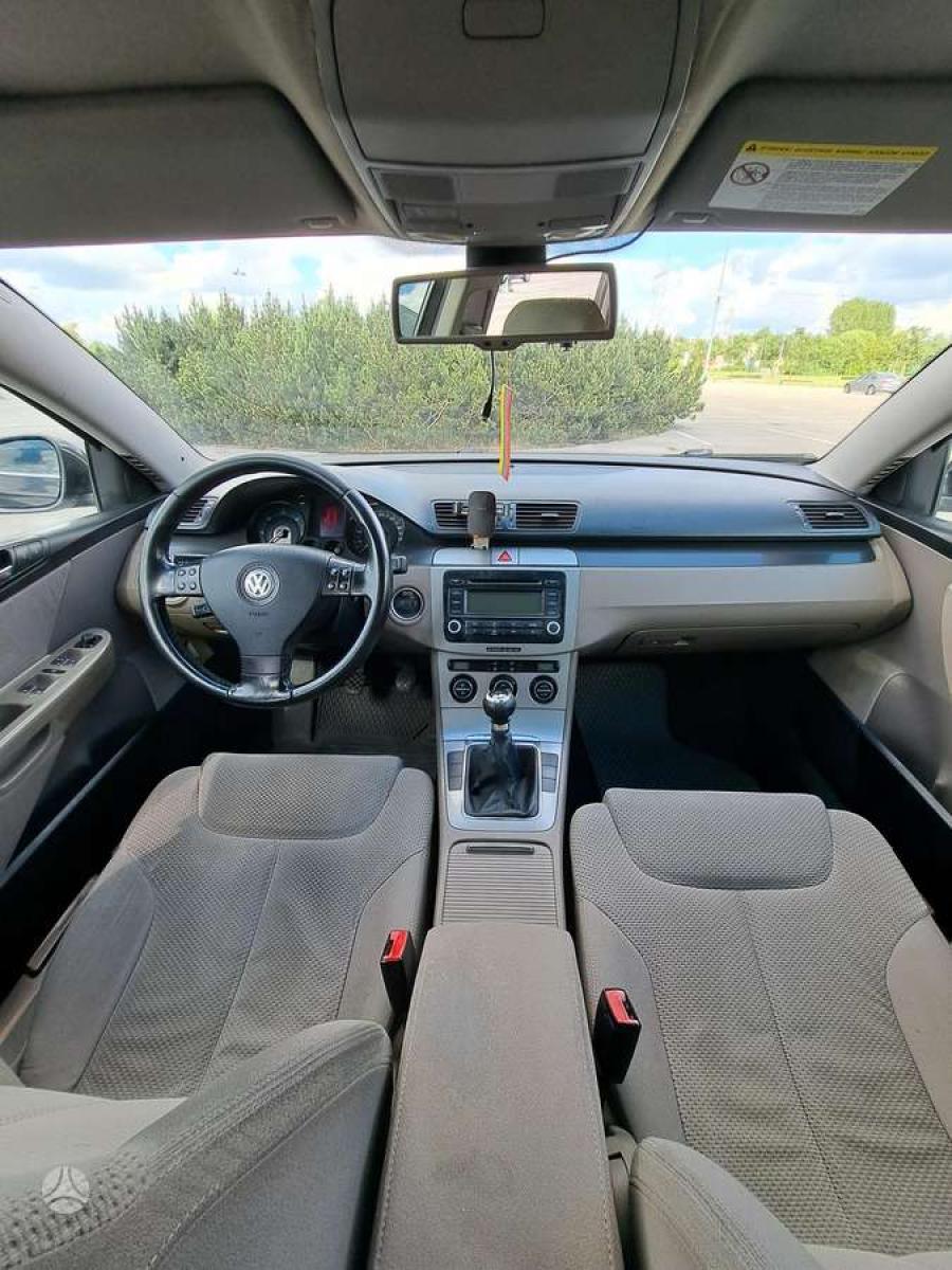 Brūns Volkswagen Passat 2006 Šauļi, ar dzinēja tilpumu 1.90 L un nobraukumu 402 tūkst. km par 1050 €, foto 10 vietnē AUTOMOTO.COM.LV