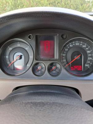 Brūns Volkswagen Passat 2006 Šauļi, ar dzinēja tilpumu 1.90 L un nobraukumu 402 tūkst. km par 1050 €, foto 16 vietnē AUTOMOTO.COM.LV