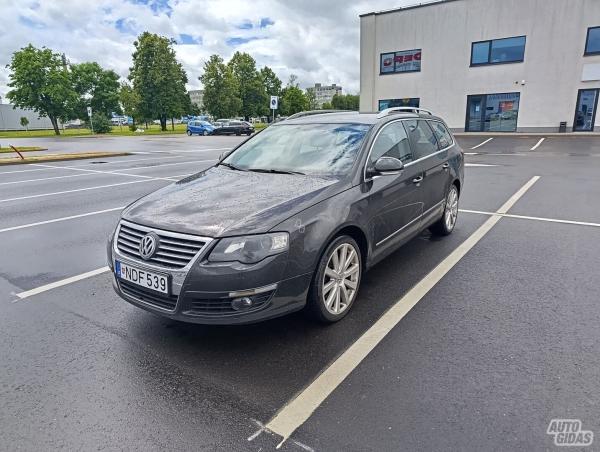 Brown Volkswagen Passat 2006 in Kaunas, with an engine capacity of 2.00 L and mileage of 320 thousand km for 1550 €, photo 1 on AUTOMOTO.COM.LV