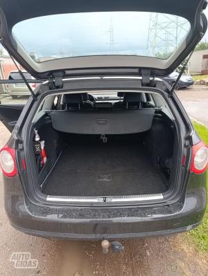 Brūns Volkswagen Passat 2006 Kauņa, ar dzinēja tilpumu 2.00 L un nobraukumu 320 tūkst. km par 1550 €, foto 10 vietnē AUTOMOTO.COM.LV