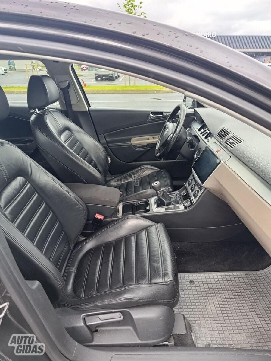Brūns Volkswagen Passat 2006 Kauņa, ar dzinēja tilpumu 2.00 L un nobraukumu 320 tūkst. km par 1550 €, foto 15 vietnē AUTOMOTO.COM.LV
