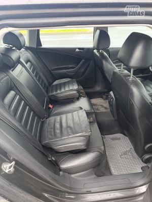 Brūns Volkswagen Passat 2006 Kauņa, ar dzinēja tilpumu 2.00 L un nobraukumu 320 tūkst. km par 1550 €, foto 17 vietnē AUTOMOTO.COM.LV