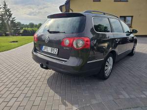 Brown Volkswagen Passat 2006 in Telschi, with an engine capacity of 1.97 L and mileage of 295 thousand km for 2200 €, photo 5 on AUTOMOTO.COM.LV