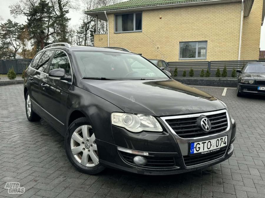 Brown Volkswagen Passat 2007 in Panevezys, with an engine capacity of 2.00 L and mileage of 399 thousand km for 1250 €, photo 1 on AUTOMOTO.COM.LV