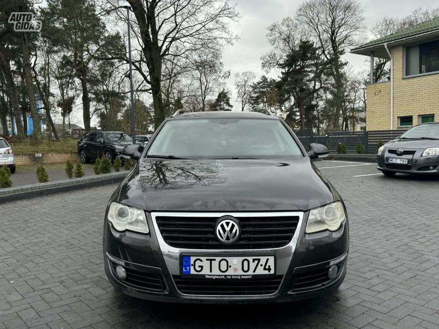 Brown Volkswagen Passat 2007 in Panevezys, with an engine capacity of 2.00 L and mileage of 399 thousand km for 1250 €, photo 3 on AUTOMOTO.COM.LV