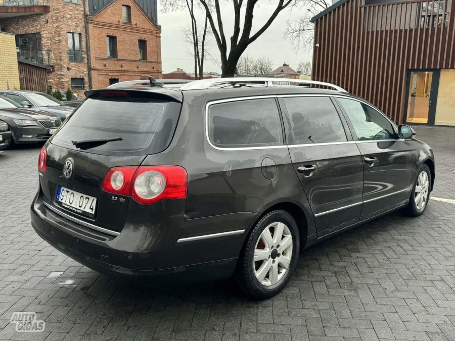 Brown Volkswagen Passat 2007 in Panevezys, with an engine capacity of 2.00 L and mileage of 399 thousand km for 1250 €, photo 8 on AUTOMOTO.COM.LV