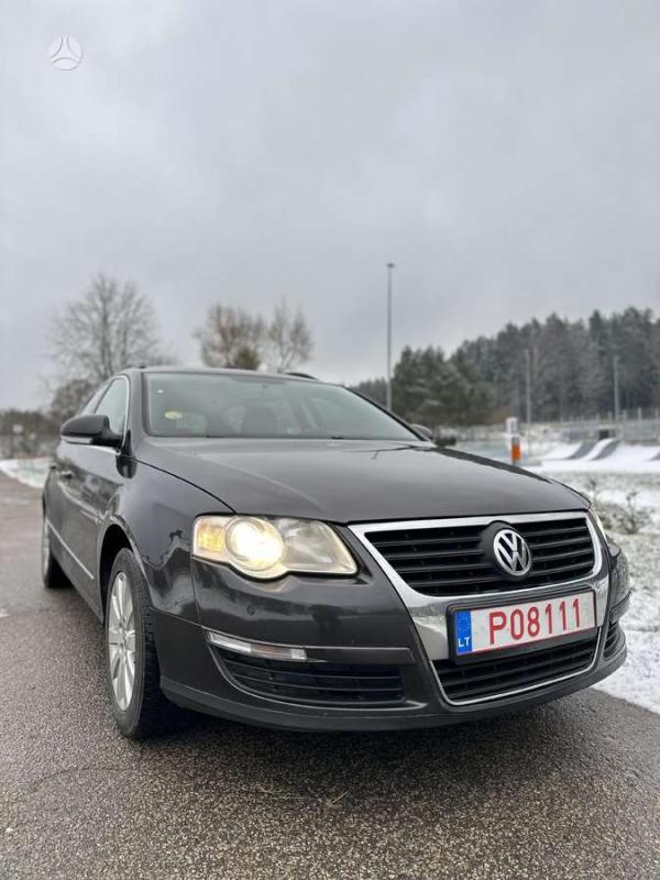 Brūns Volkswagen Passat 2007 Viļņa, ar dzinēja tilpumu 1.90 L un nobraukumu 470 tūkst. km par 3299 €, foto 2 vietnē AUTOMOTO.COM.LV