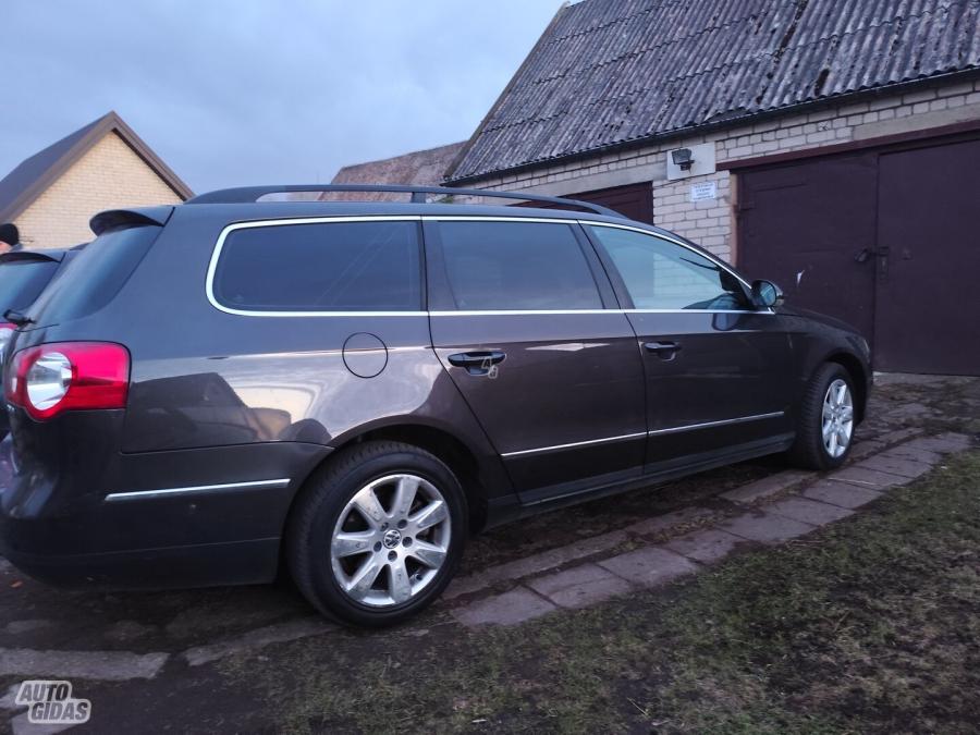 Brown Volkswagen Passat 2007 in Kretinga, with an engine capacity of 2.00 L and mileage of 370 thousand km for 2380 €, photo 9 on AUTOMOTO.COM.LV