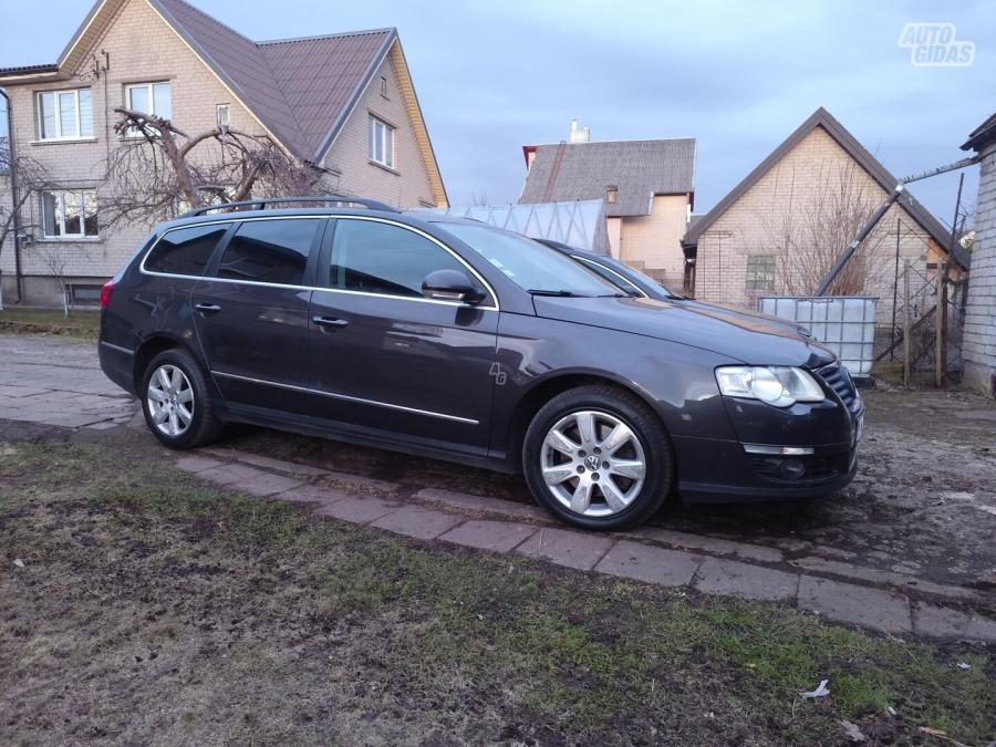 Brown Volkswagen Passat 2007 in Kretinga, with an engine capacity of 2.00 L and mileage of 370 thousand km for 2380 €, photo 11 on AUTOMOTO.COM.LV