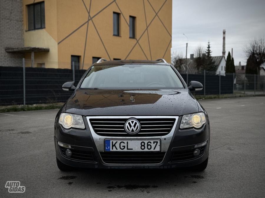 Brown Volkswagen Passat 2007 in Siauliai, with an engine capacity of 2.00 L and mileage of 364 thousand km for 1499 €, photo 3 on AUTOMOTO.COM.LV